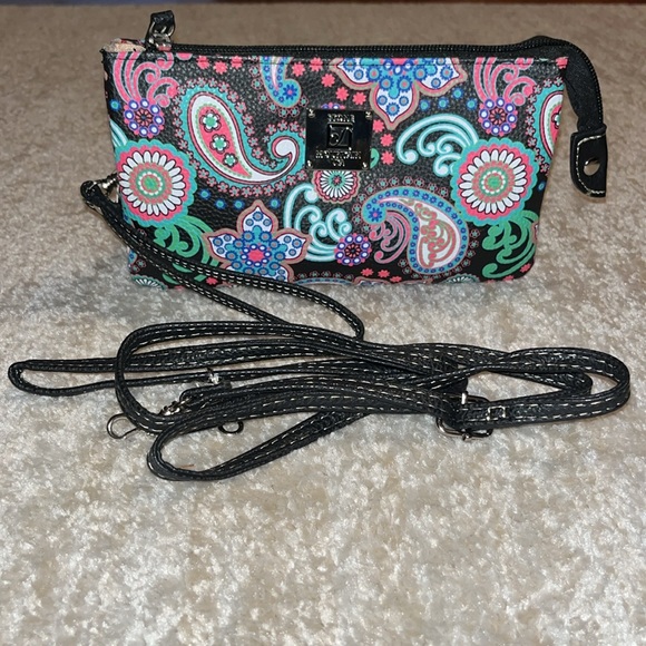 Stone Mountain Accessories | Bags | Stone Mountain Double Top Zip Entry ...